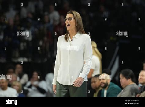 Indiana Fever Head Coach Stephanie White Reacts In The First Half Of