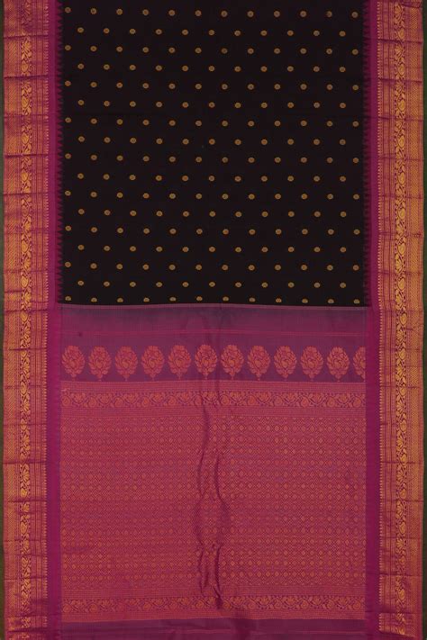 Gadwal Cotton Silk Navy Blue Saree Kalanjali