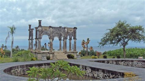 Foto Mengenal Taman Ujung Soekasada Bali