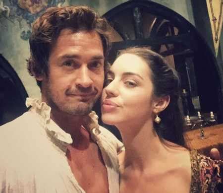 Gaby Jamieson Music And Hollywood Learn About The Love Marriage And