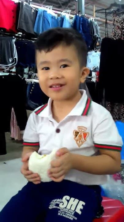 你这个小鬼需要这么可爱么？😙😙 Youtube