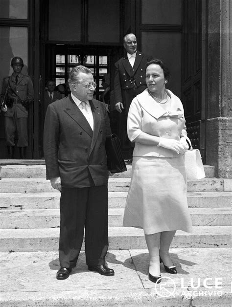 I Funerali Di Togliatti Archivio Storico Istituto Luce