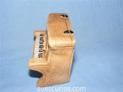 Pendelfin Pixie Bod Stool