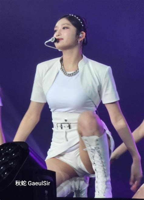 Leeseo Di 2024 Gadis Cantik Korea Orang Cantik Kecantikan Korea