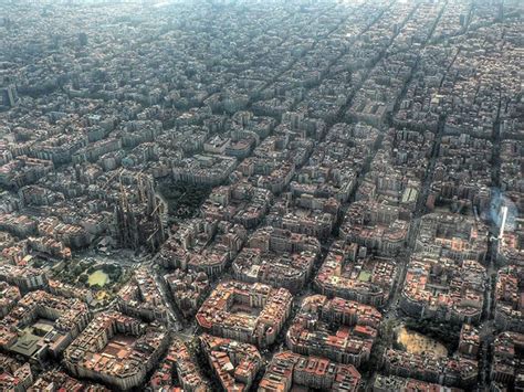 Los Lugares Más Emblemáticos Mostrados Desde Diferentes Perspectivas