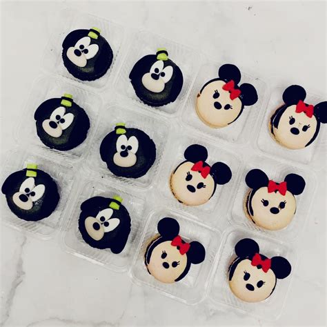 Goofy And Minnie Mouse Macarons 12pcs Shopee Singapore