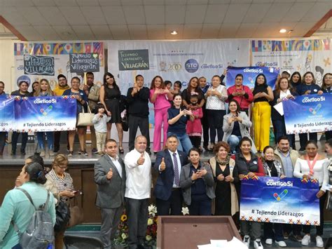 Madres Y Padres De Familia Se Comprometen Con La Educación Boletines