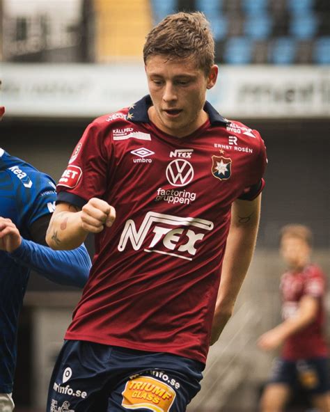 Anton Andreasson Stannar I Öis Öis Fotboll