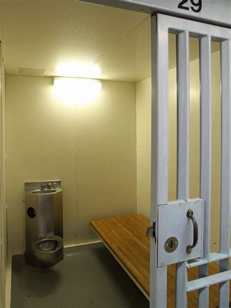 Raynette Turner Mother Of 8 Threw Up Hours Before Death In Custody