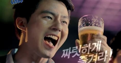 여름 휴가는 짜릿하고 신선한 카스 후레쉬와