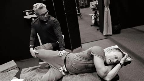 Simon Waterson Performance