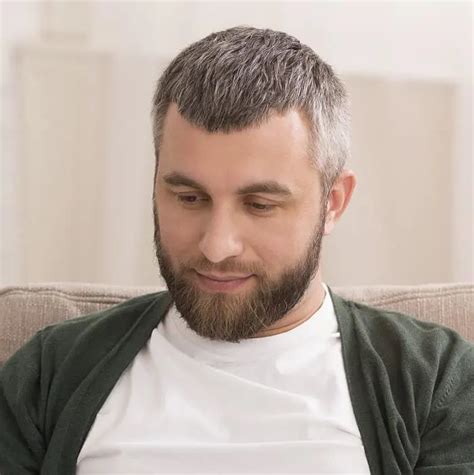 35 Of The Best Hairstyles For Middle Aged Men Hairstylecamp