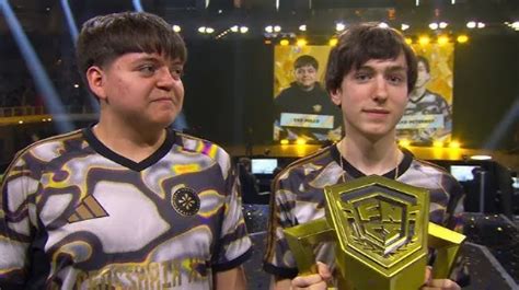 Peterbot Age Height Weight Net Worth Career And More