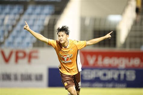 Hagl Không Còn Lứa Cầu Thủ Vàng Nỗi Lo Xuống Hạng Bủa Vây