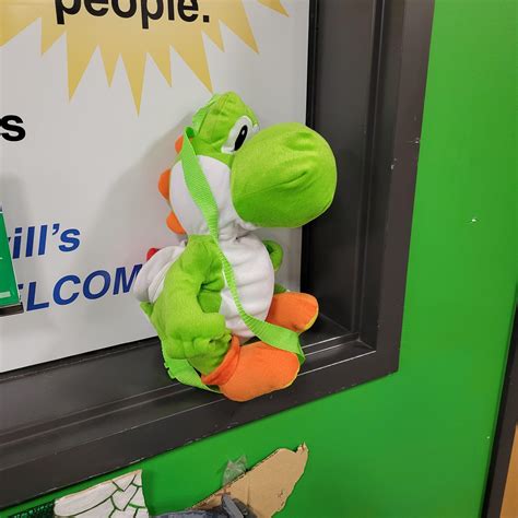 Cool Yoshi Backpack Someone Donated Perfect Condition Rgaming