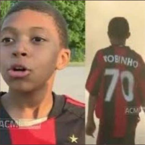 Mbappé Fa Sognare I Tifosi Del Milan Da Bambino Giocava Con La Maglia