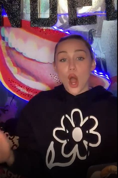 Miley Cyrus Bright Minded Live With Miley Episode 14 April 2 2020