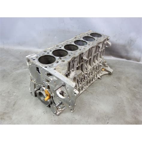 Bmw M57 Diesel Engine 6 Cylinder Block 3 0l Aluminum 306d5 Genuine Oem