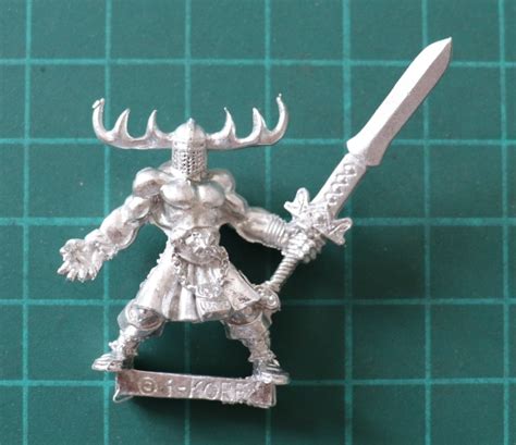 Celtos Barbarian Gaels Roth Mac Lyr Swordsman Figures For Sale