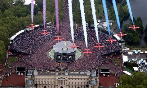 Disband Red Arrows Say Victims Of Constant Sex Pestering After