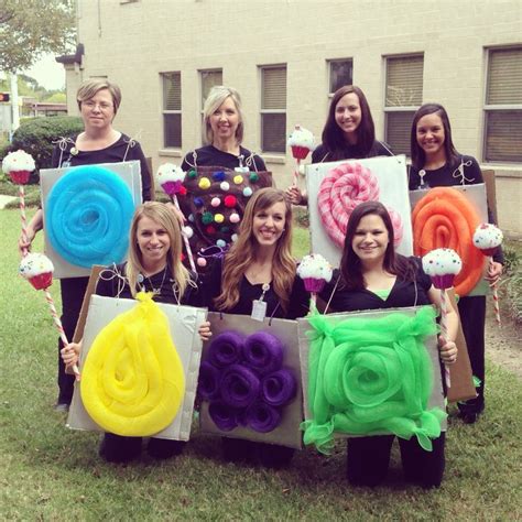 Candy Crush Costume All You Need Is A Cardboard Box Deco Mesh And Hot Glue Candy Crush