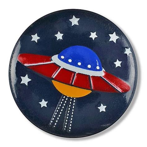 Spaceship Button With Shank Size 18mm Icon Fiber Arts
