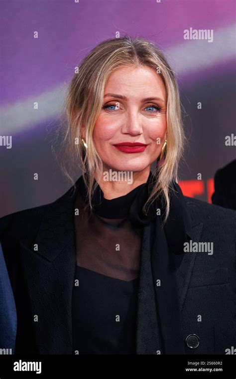 Premiere Back In Action Cameron Diaz Bei Der Weltpremiere Zur Netflix