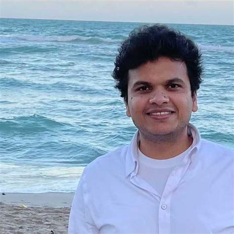 Anshul Pandeys Investing Profile Signal