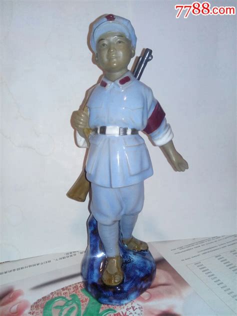 电影《闪闪的红星》人物潘冬子塑像彩陶尚雅居【7788收藏收藏热线】