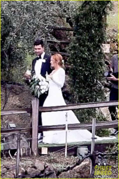 See Photos From Brittany Snow And Tyler Stanalands Wedding Photo