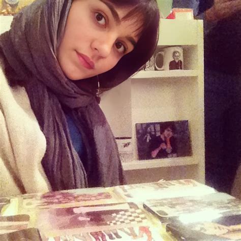 بیوگرافی مونا احمدی بازیگر سریال های شهرزاد و رهایم کن عکس های اینستاگرامی