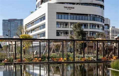 אקרו מכרה את חלקה במלון גורג בתל אביב בעסקה של 226 מיליון שח