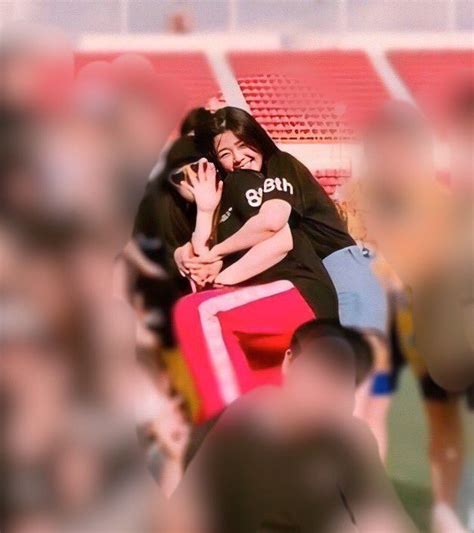 Pin De Chaeddaeng Em Itzy