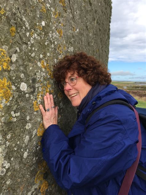 Contact Phyllis Hill Astrology