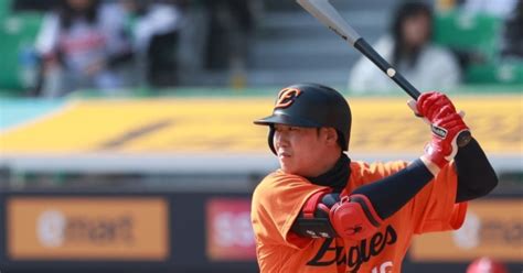 잘 쳐도 너무 잘 친다 하주석 퓨처스 8경기 연속 안타팀 타율 꼴찌 한화도 결단 내려야 할 때