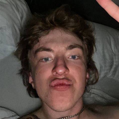 Agikgqnbghzn7mlra7ac9bworrscmxy Mthhebvsbi69a S900 C K C0x00ffffff No Rj