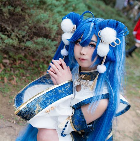 Akina Yume