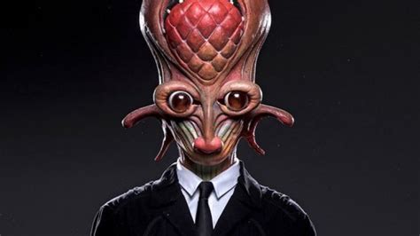 Men In Black International Photos Offer First Look At New Aliens