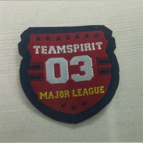 Embroidered Woven Emroidered Patch Label For Garments Size 2x15inch