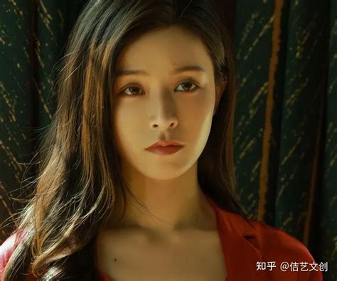 才貌双全的影坛新星黄子琪 知乎