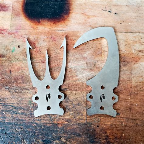 Foraging Hook Emberlit