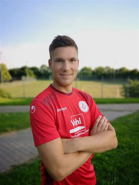 Trainer Duo David Freyer Und Florian Seyfried Verlängern In Waldenbuch