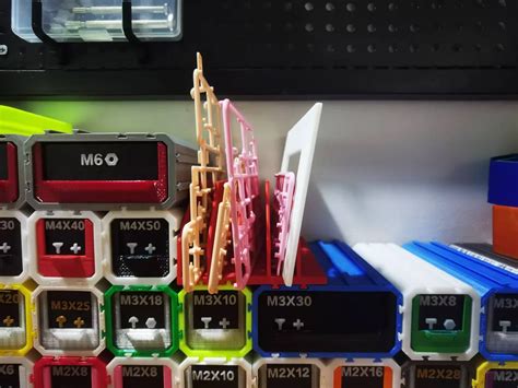 Freestanding Modular Model Plate Holder By 贾员外 Makerworld