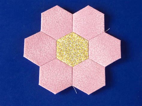 When Life Gives You Scraps Make Quilts Hexagon Tutorial