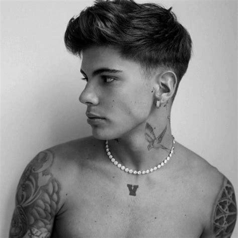 ال‍ ان ق‍ ش‍ ن‍ گ‍ ت‍ ری‍ ن ات‍ ف‍ اقِ زن‍ دگ‍ ی‍ م‍ ای‍ فیلم ویسگون