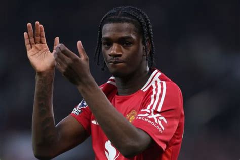 Ayden Heaven Injury Update Man Utd Youngster Stretchered Off