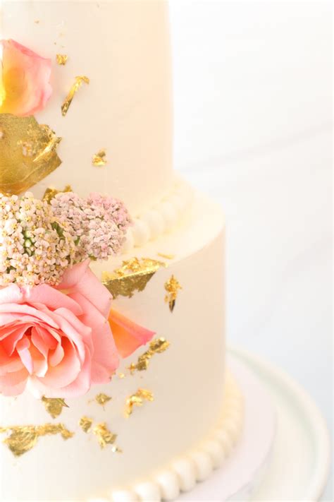 Dot Border With Gold Leaf Cake Sweet Butter Baking