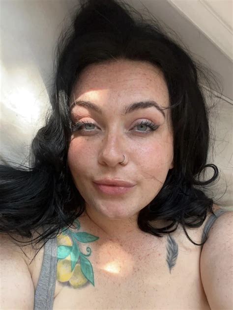 Where Would You Take Me On A First Date 🥰🩷 R Bbwselfies
