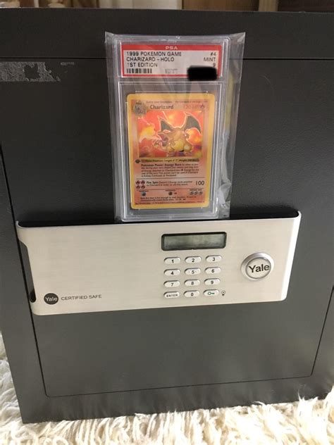 Charizard And His New House 👍🏼 Rpkmntcgcollections