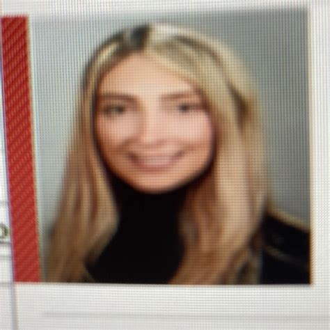 Arzu Çiçek Assistant Manager Teb Linkedin